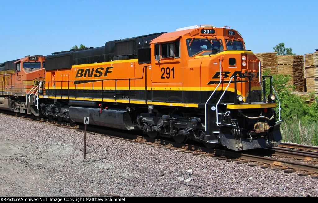 BNSF SD75I in H3